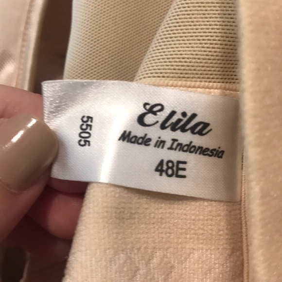 Elila | Intimates & Sleepwear | Nwt Elila Wireless Posture Support Nude ...